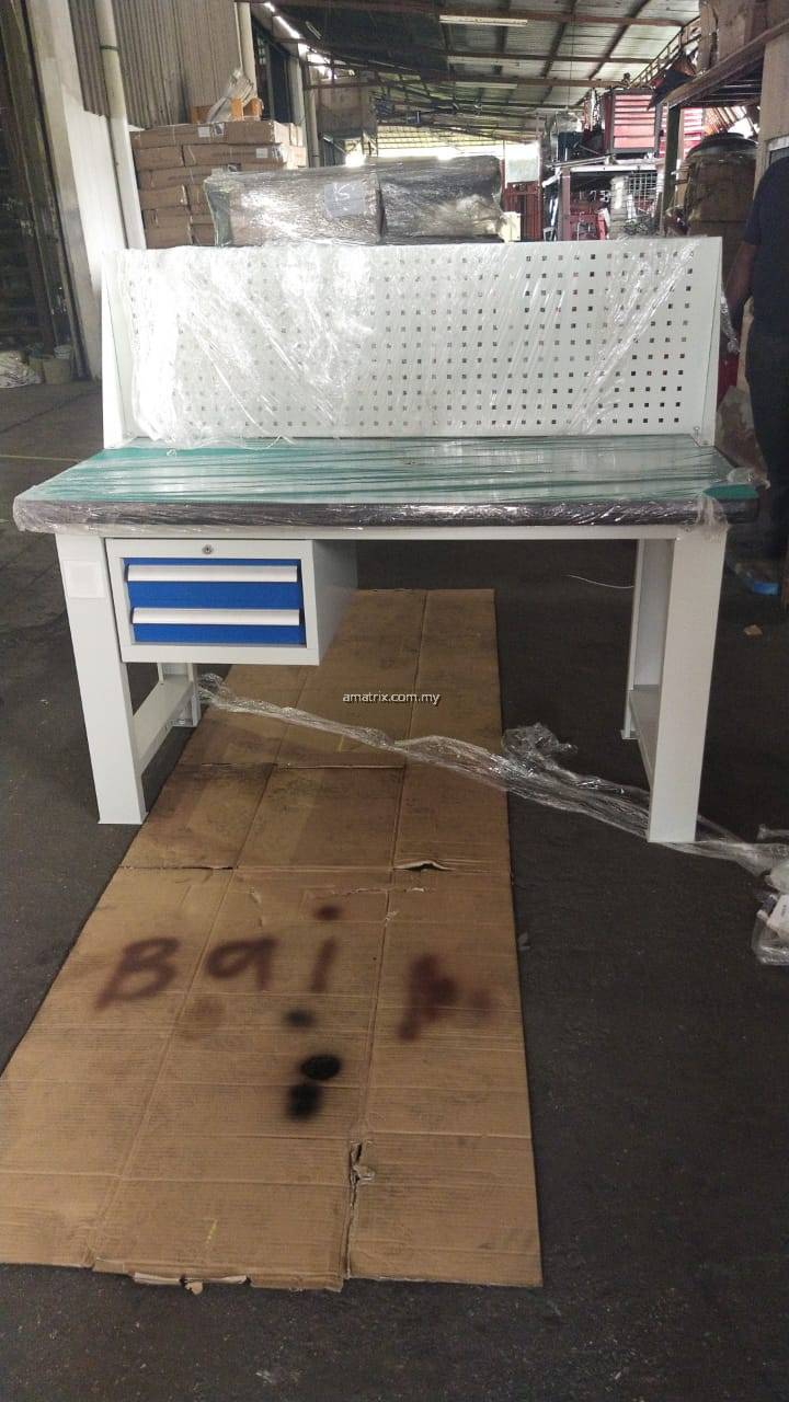 TSG5932 WORK BENCH 1500X750X800MM