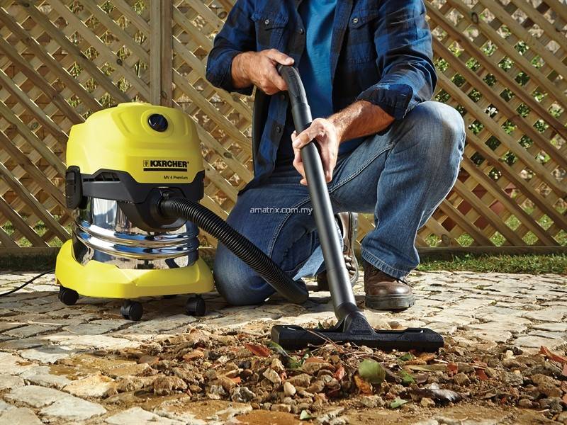 Karcher WD4 Wet & Dry Multipurpose Vacuum Cleaner (1000W/20L)
